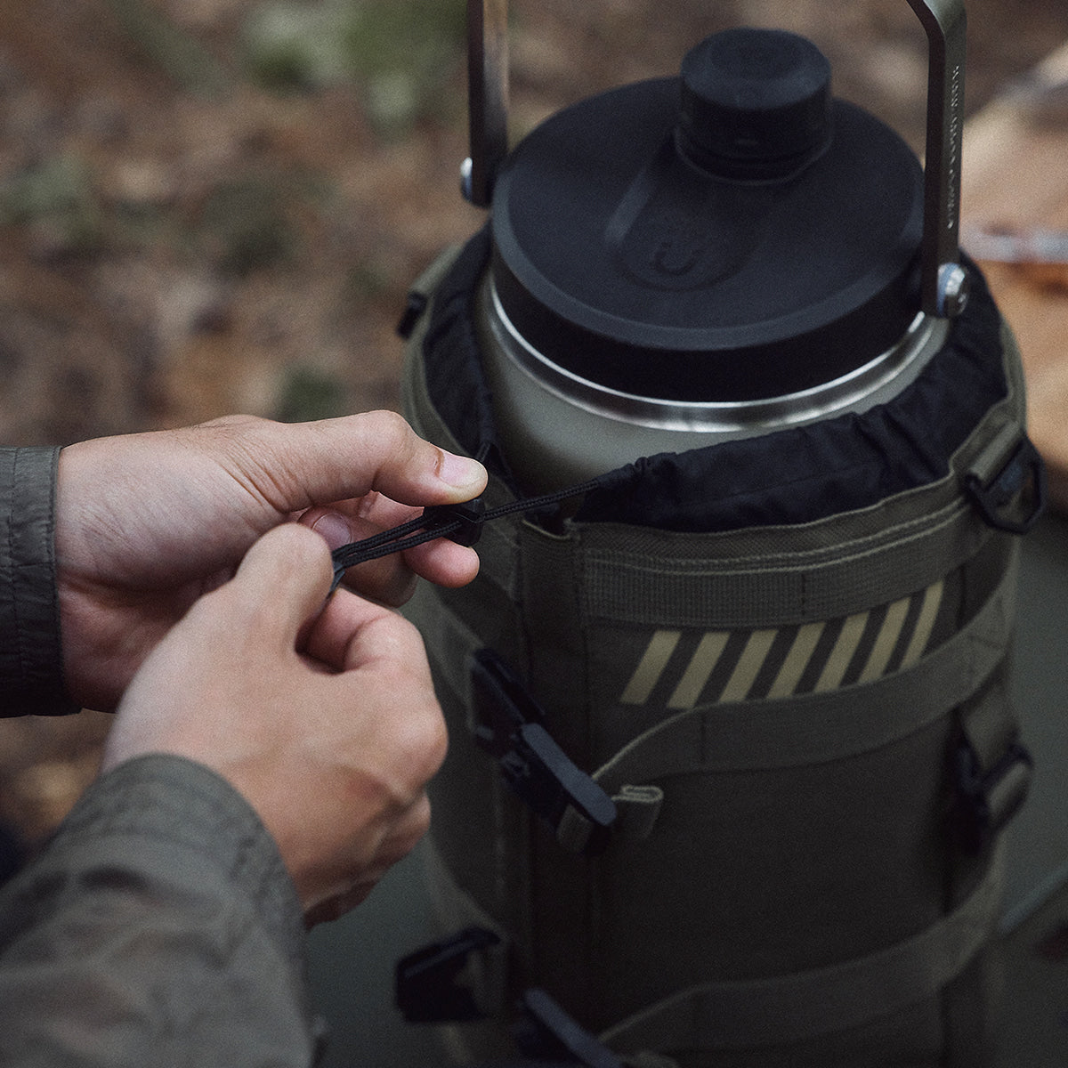 JUG / MUG / CUP – CARGO CONTAINER